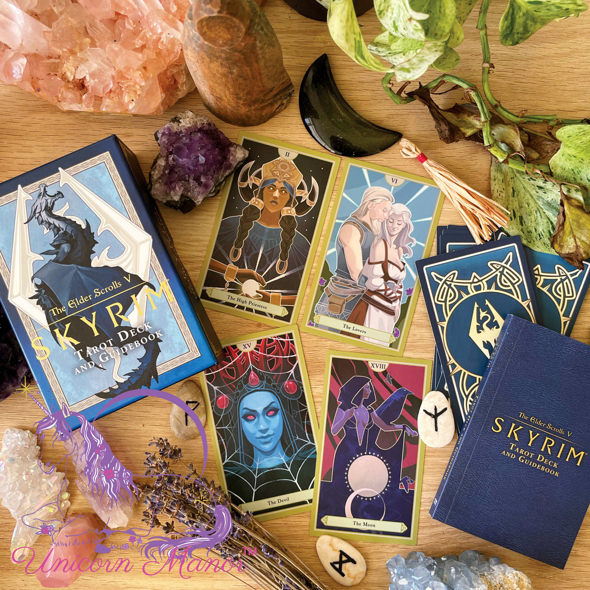 The Elder Scrolls V: Skyrim Tarot Deck & Guidebook | unicornmanor
